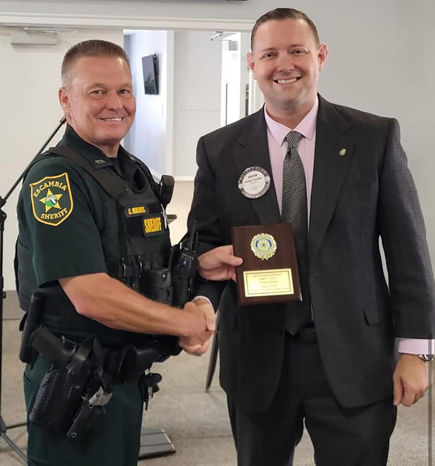 Deputy Clint Holmes Receives ‘Service Over Self’ Award From Cantonment Rotary : NorthEscambia.com