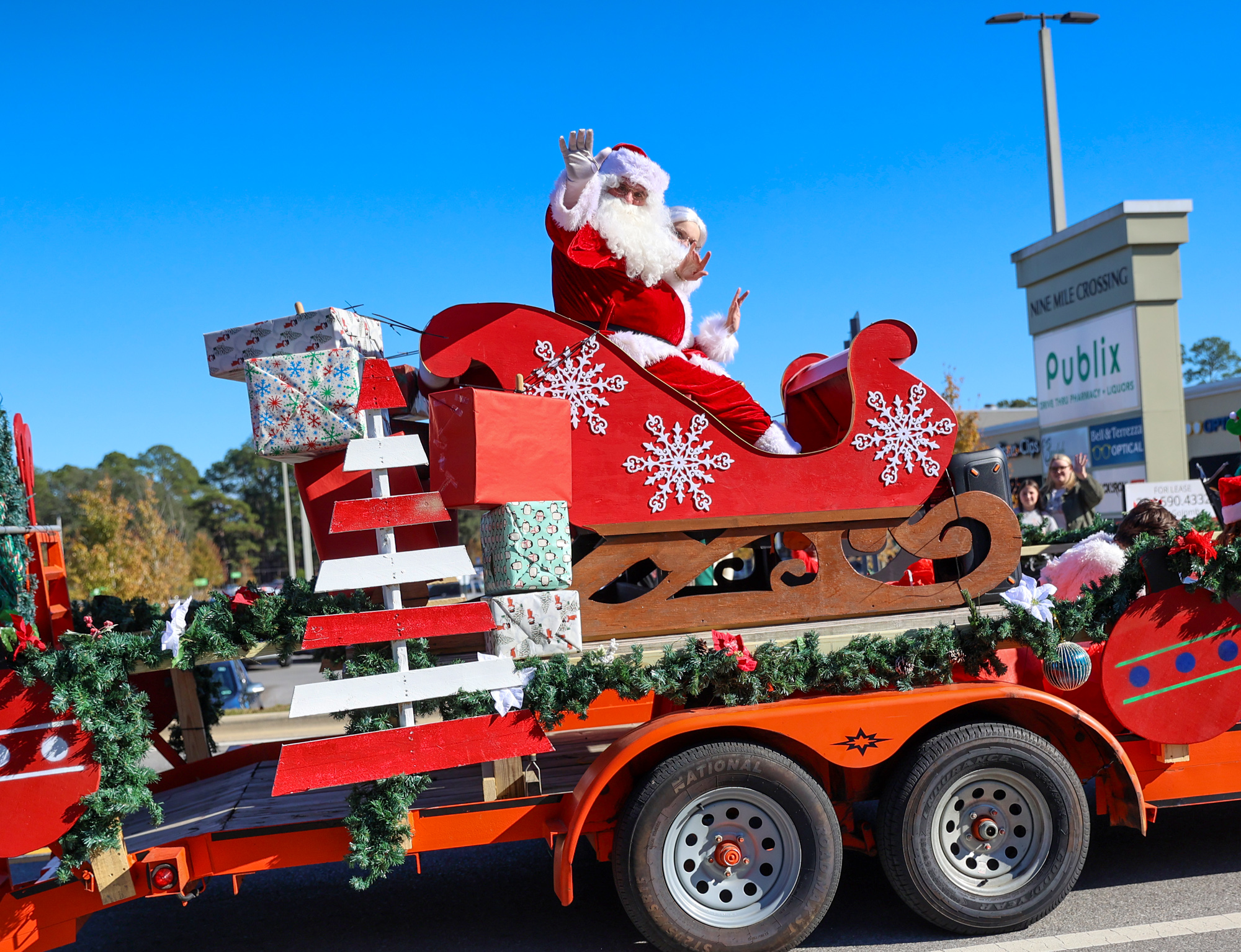 Photo Gallery: Beulah Christmas Parade : NorthEscambia.com