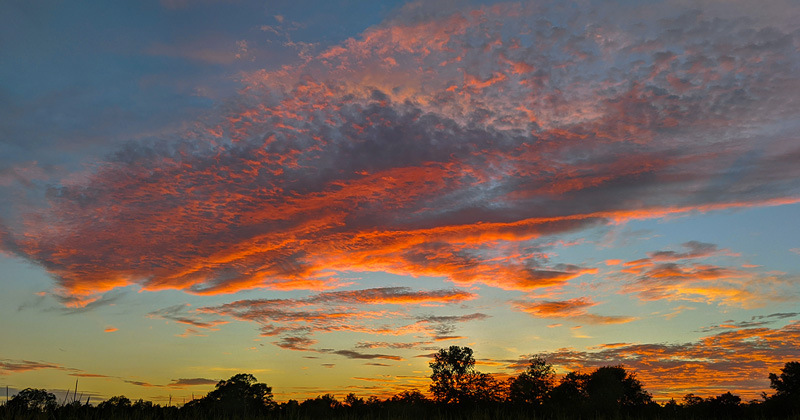 A Chance Of Scattered Sunday Showers And Storms, But Not Everyone Will ...