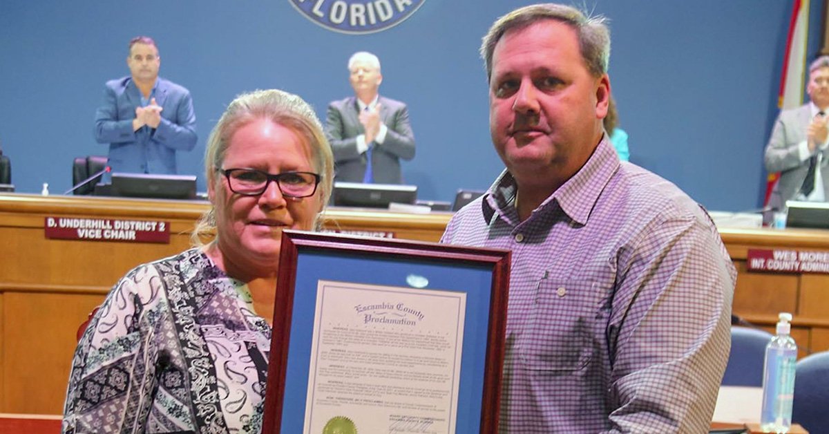 Escambia County Posthumously Honors Firefighter Gary Diamond Of Molino ...