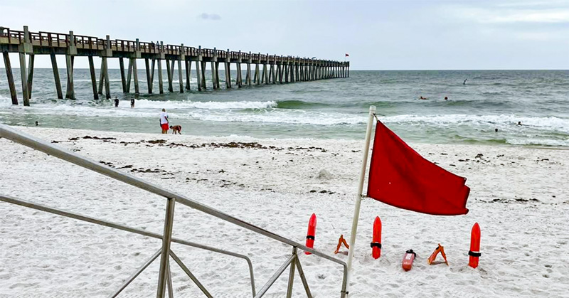 Beach Lifeguards Update Beach Flag System : NorthEscambia.com