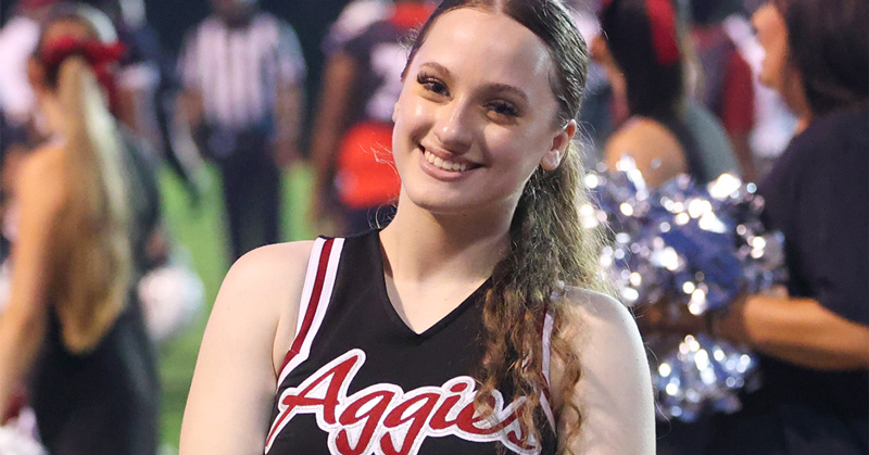 Bonus Gallery: Tate Alumni Cheerleaders, Band, Fans, And More ...