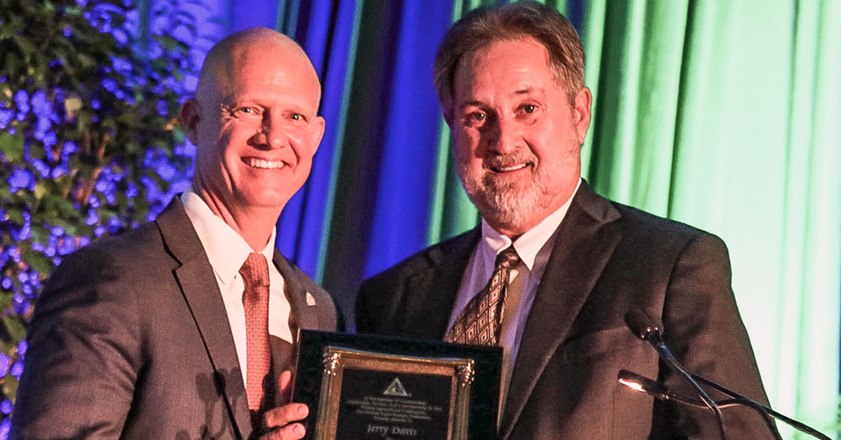 Jerry Davis Receives Florida Farm Bureau’s Highest Service Award ...