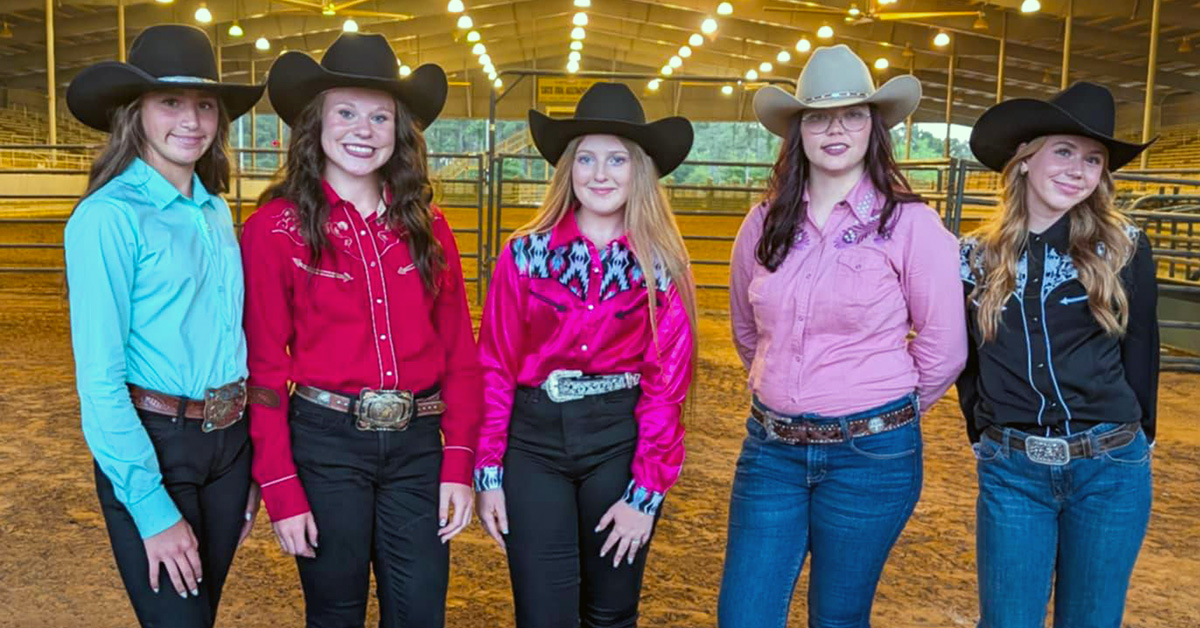 Bree Wiggins Named Tate Rodeo Queen; Rodeo Is Friday, Saturday Nights ...