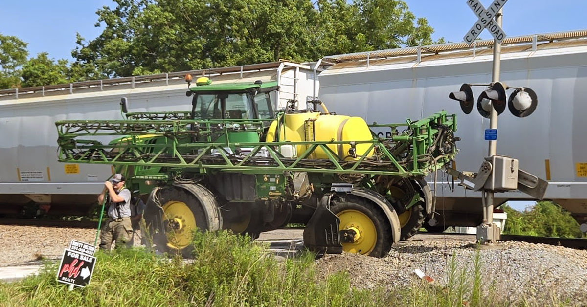 Train Collides With Agricultural Sprayer Stuck On The Tracks In Atmore ...