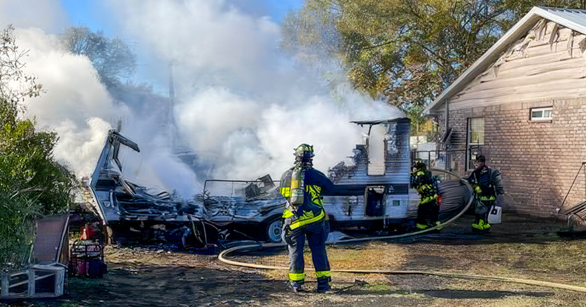 Camper Fire Claims Life Of A Dog Near McDavid : NorthEscambia.com