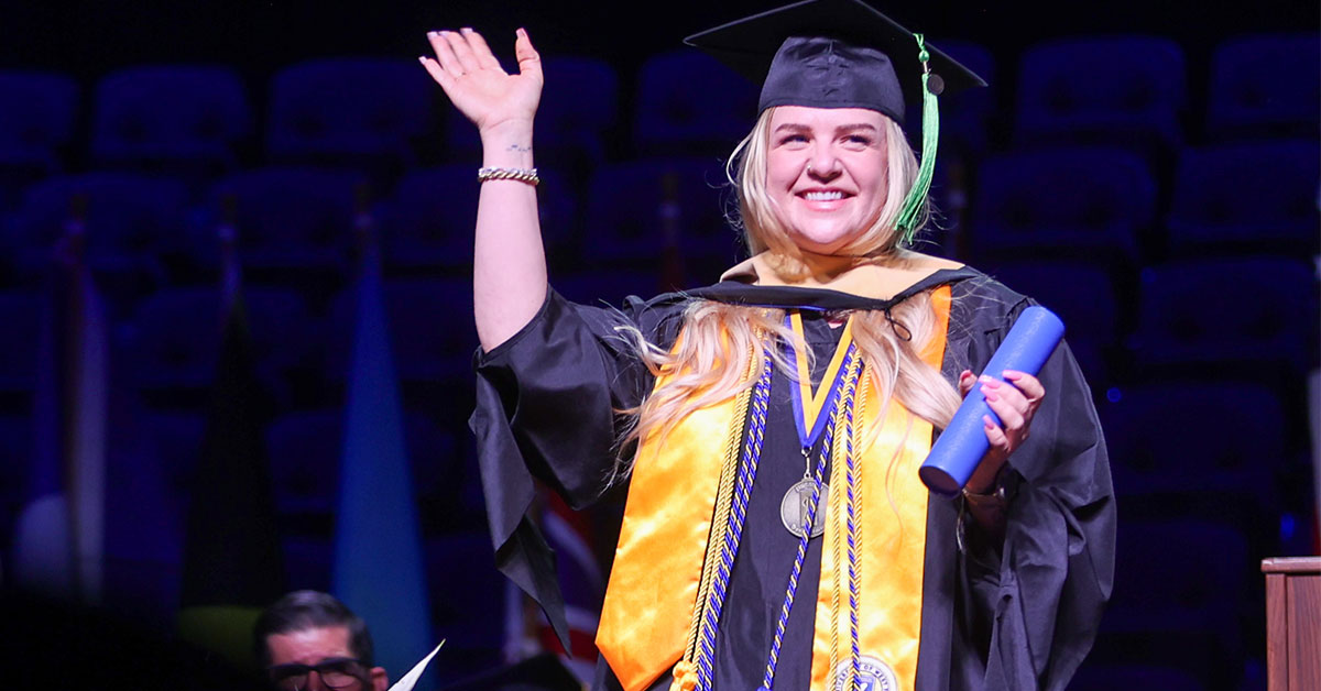 University of West Florida Holds Fall Commencement (With Photo Gallery ...